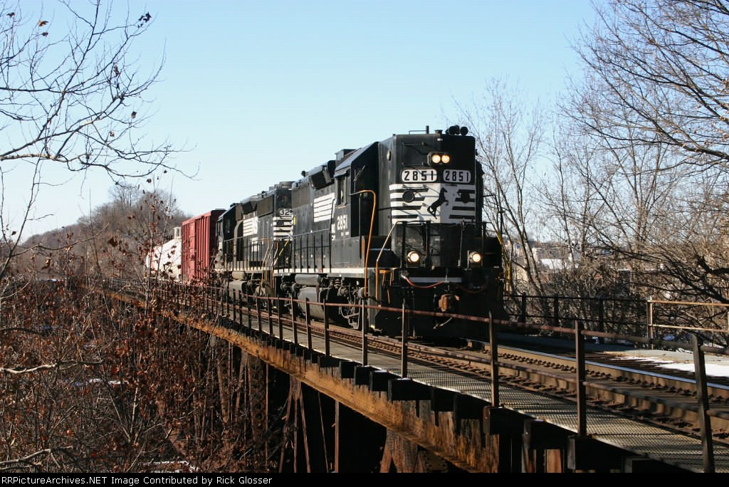 Crossing The Stateline....